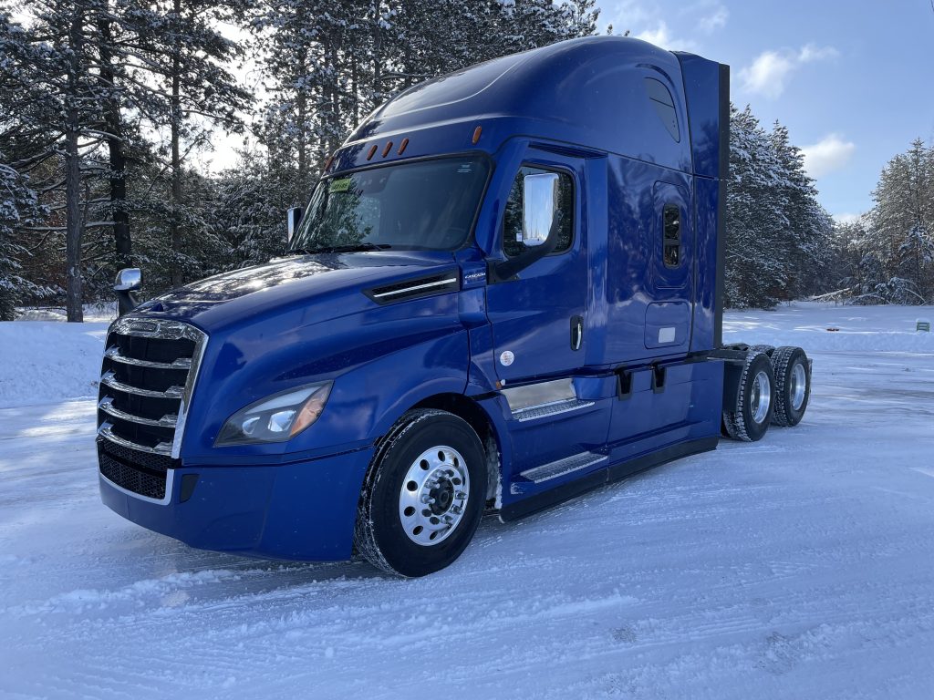 2020 Freightliner PT126 - Truck Country