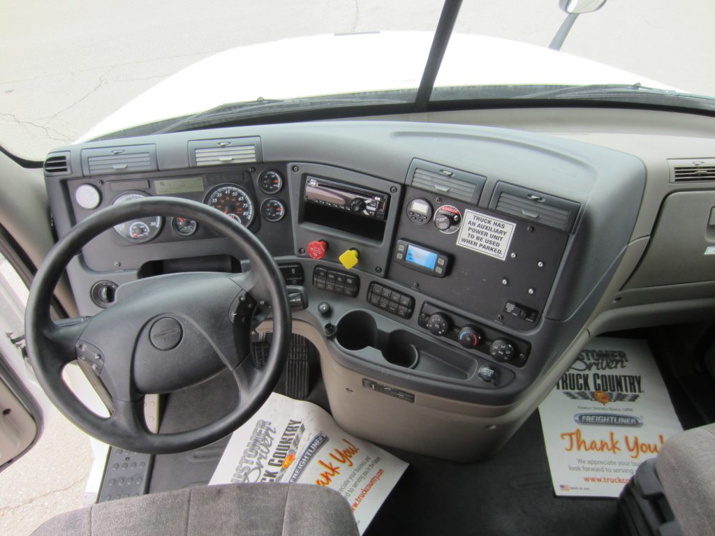 2019 Freightliner EVO - Truck Country