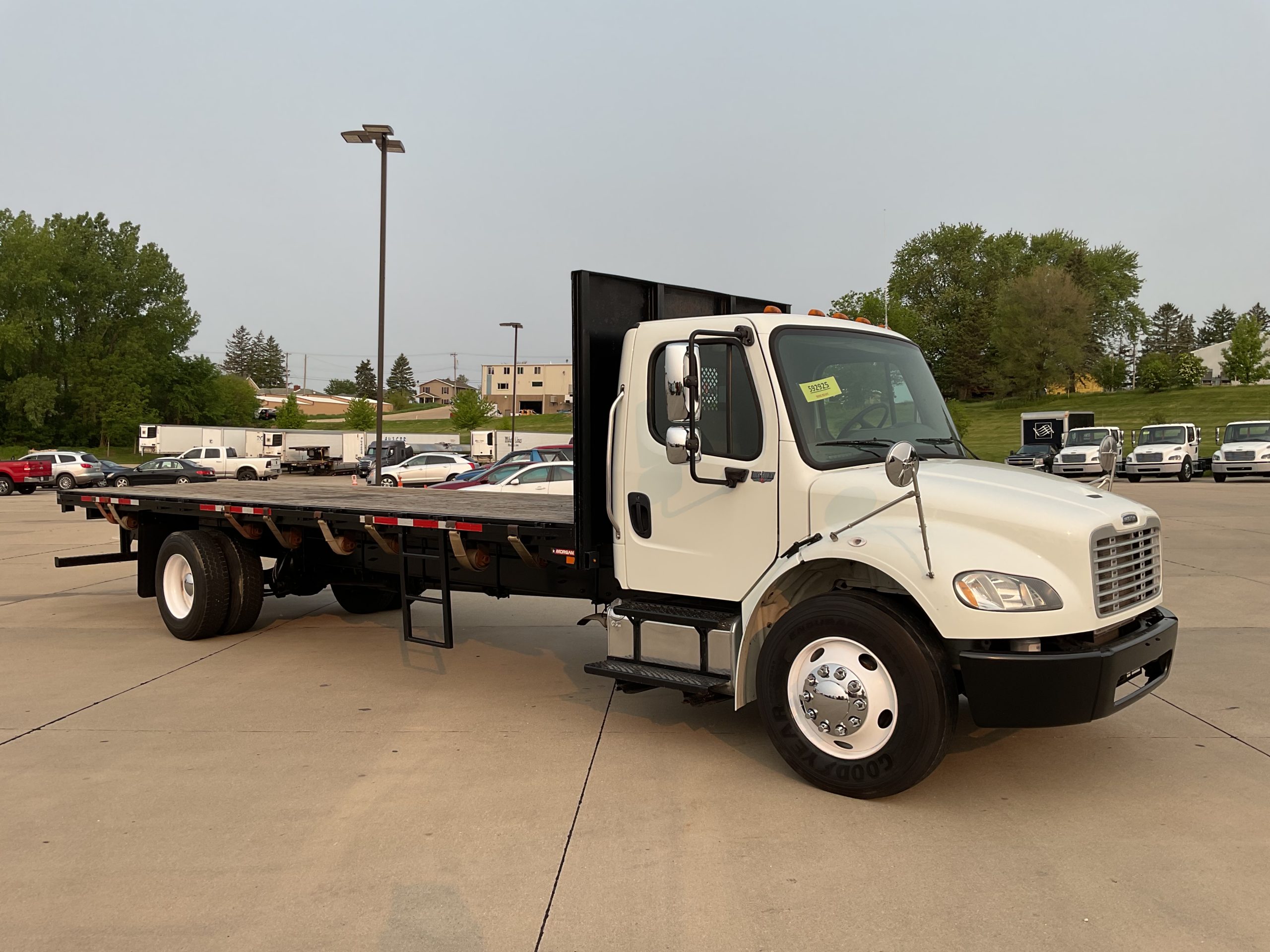 2018 Freightliner M260 - Truck Country