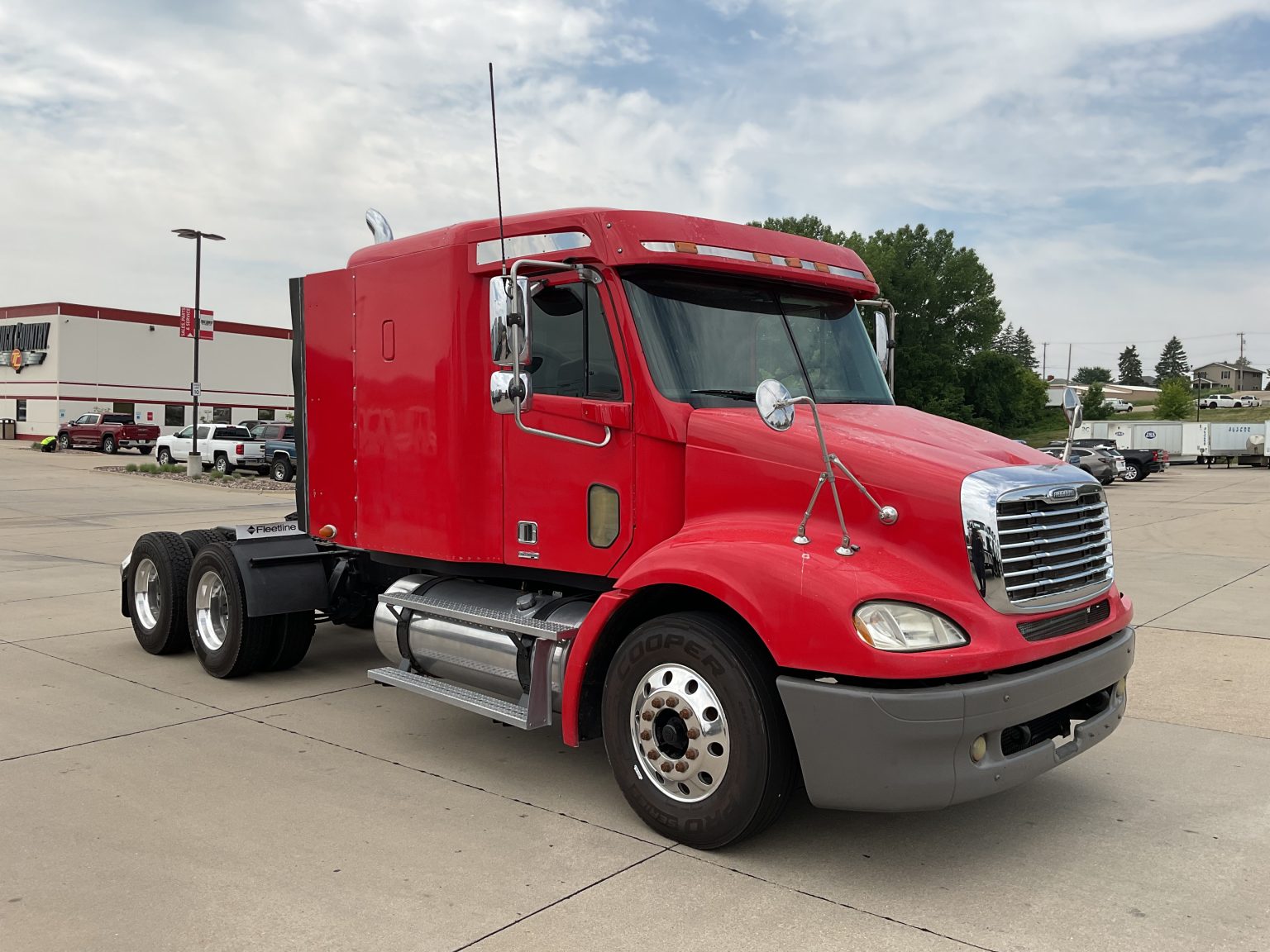 2007 Freightliner CL120 - Truck Country