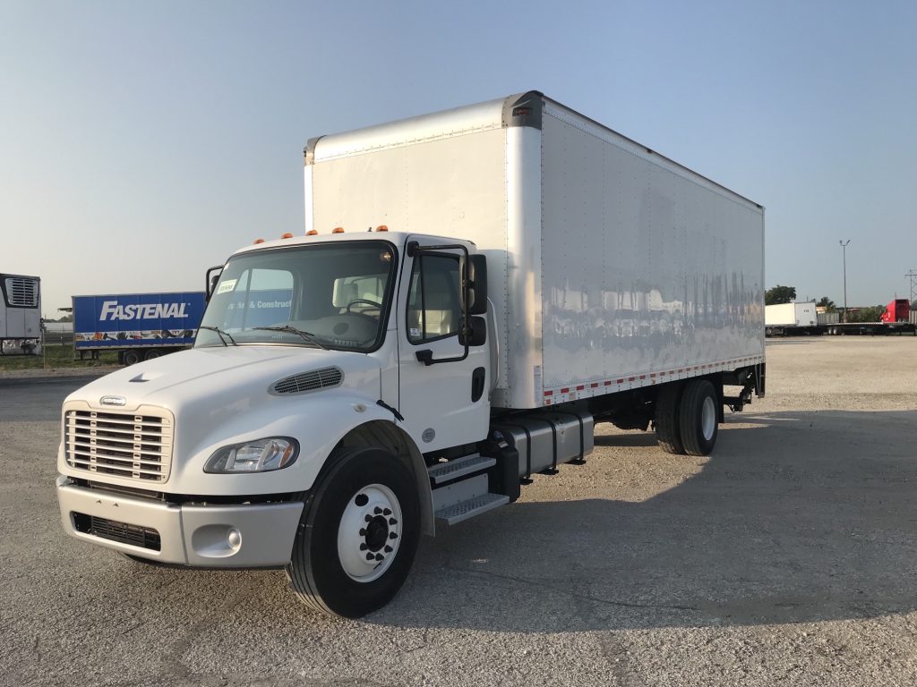 2018 Freightliner M2 106 - Truck Country