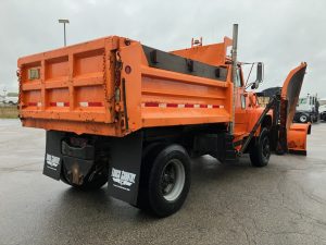 1994 Ford L8000 - Truck Country