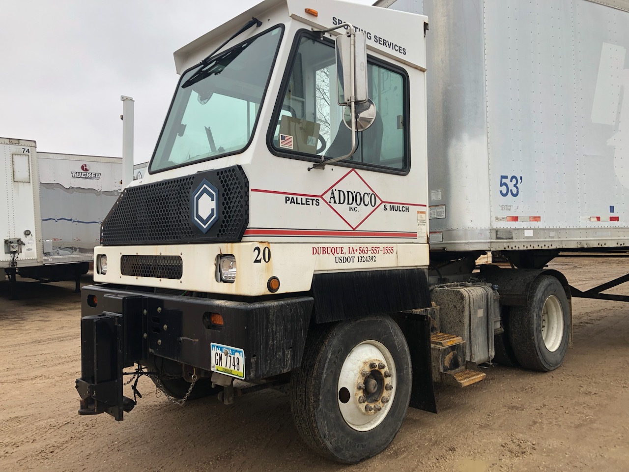 2015 Capacity TJ4000 - Truck Country