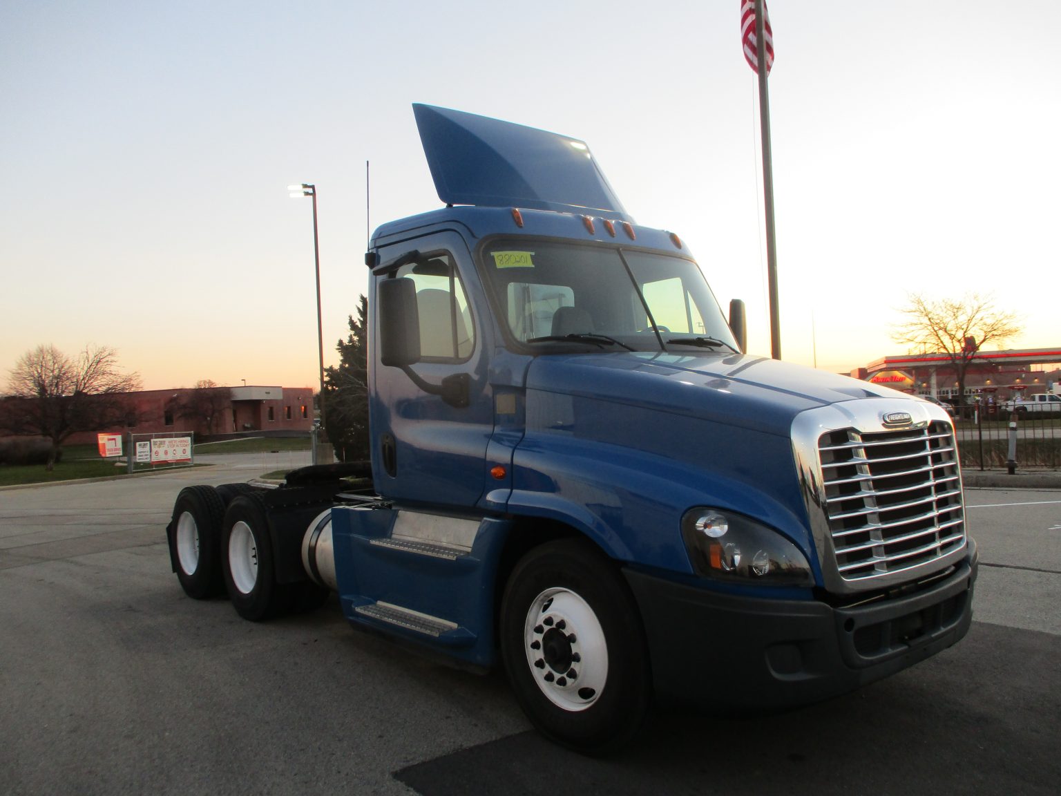 2016 Freightliner CA125 - Truck Country
