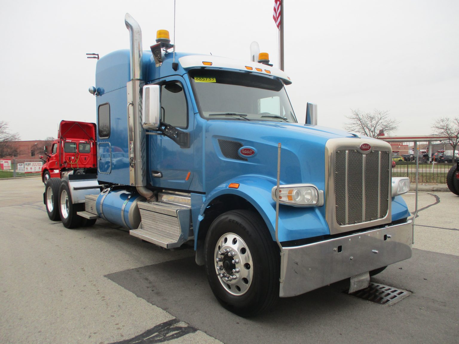 2019 Peterbilt 567 - Truck Country