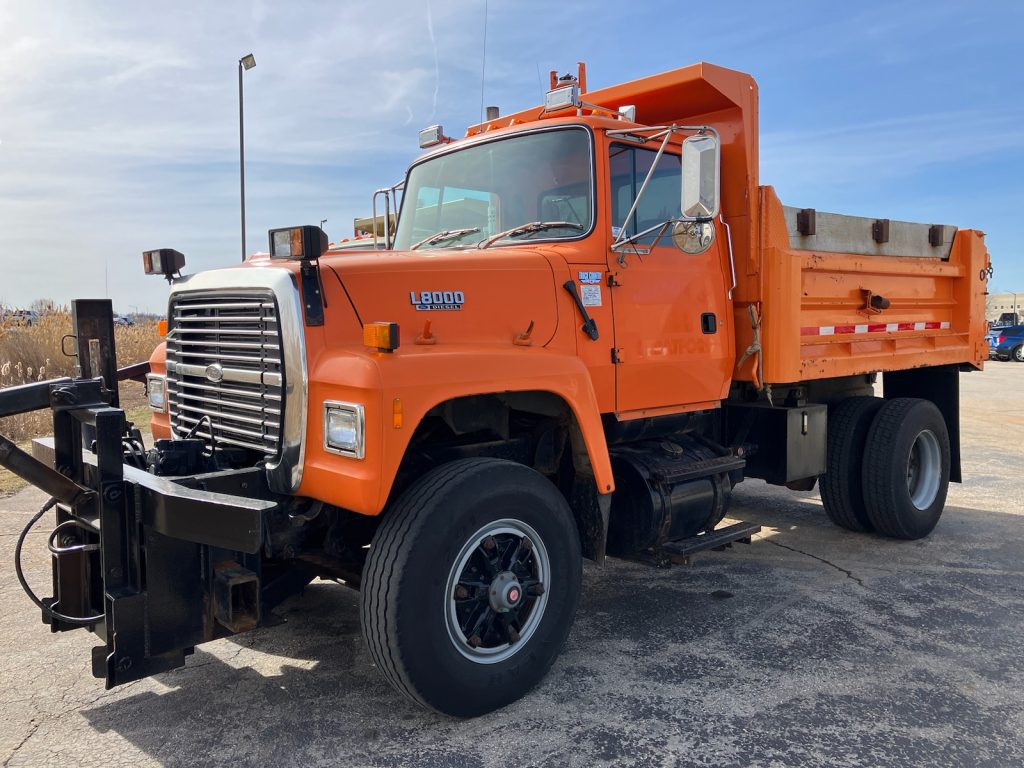 1994 Ford L8000 - Truck Country