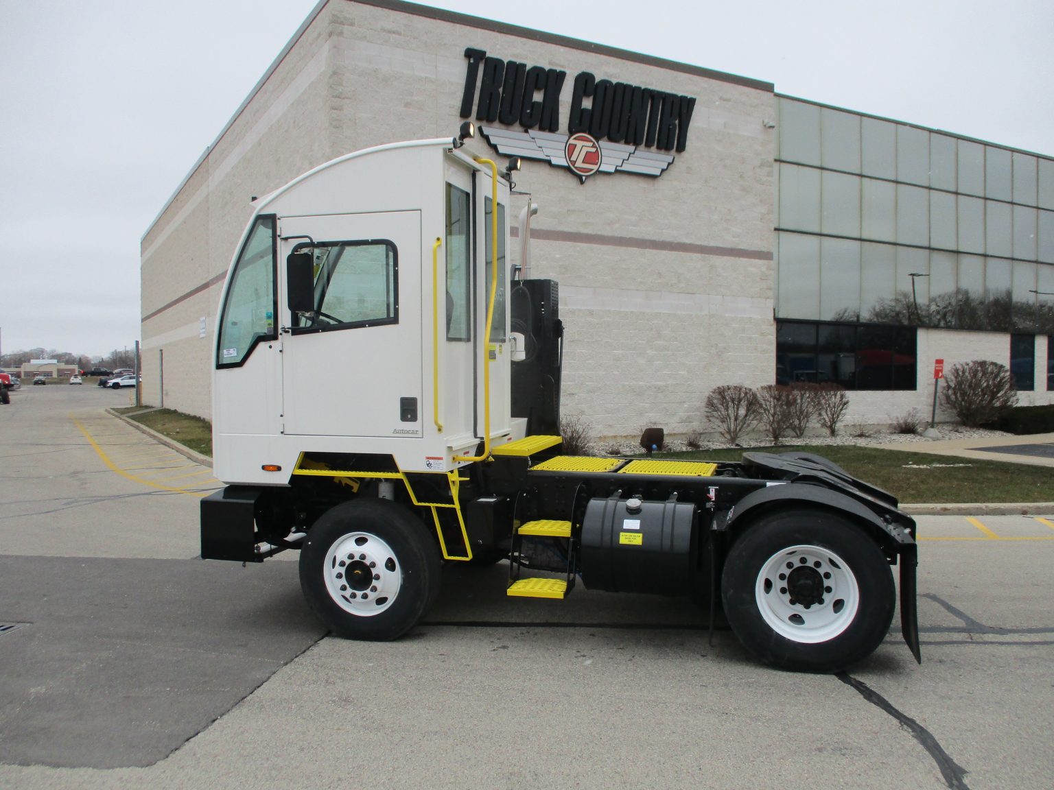2023 Autocar ACTT42 - Truck Country