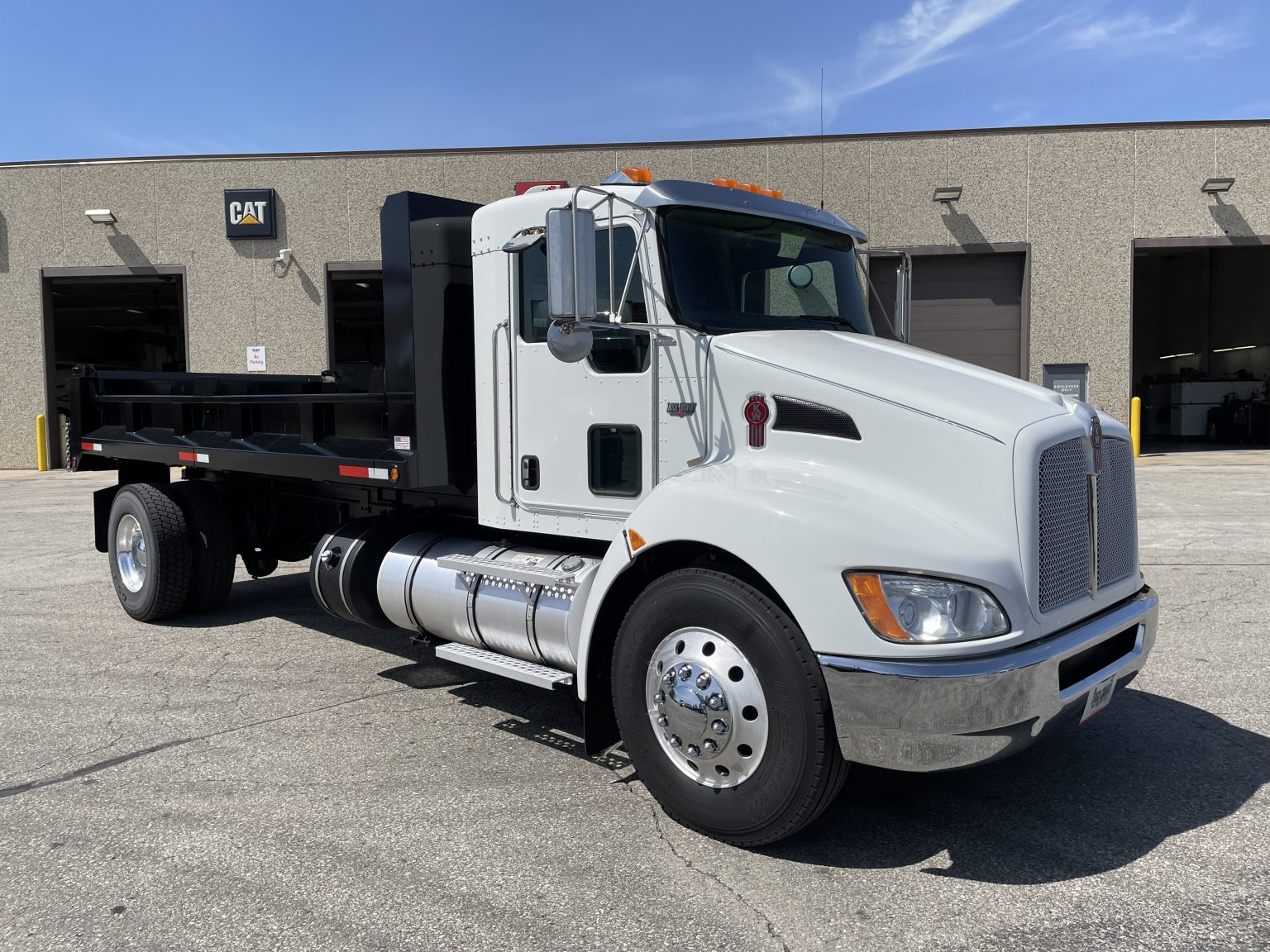 2012 Kenworth T270 - Truck Country