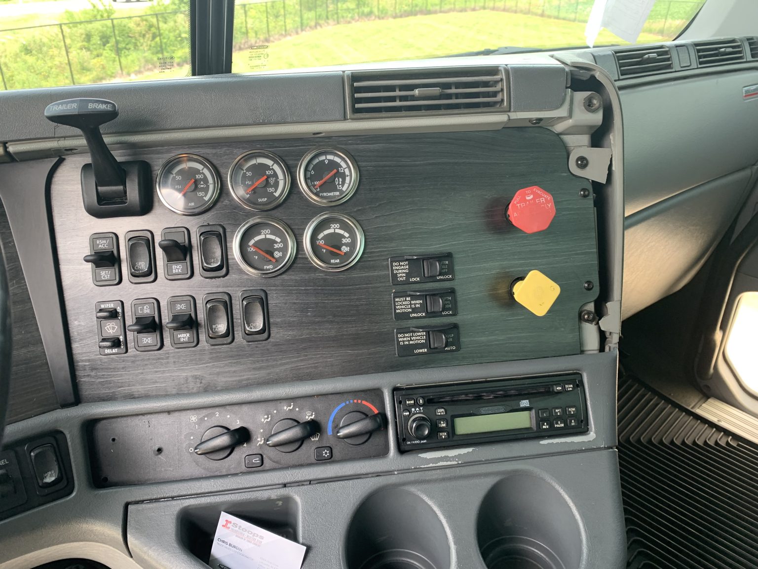 2007 Freightliner CL120 - Truck Country
