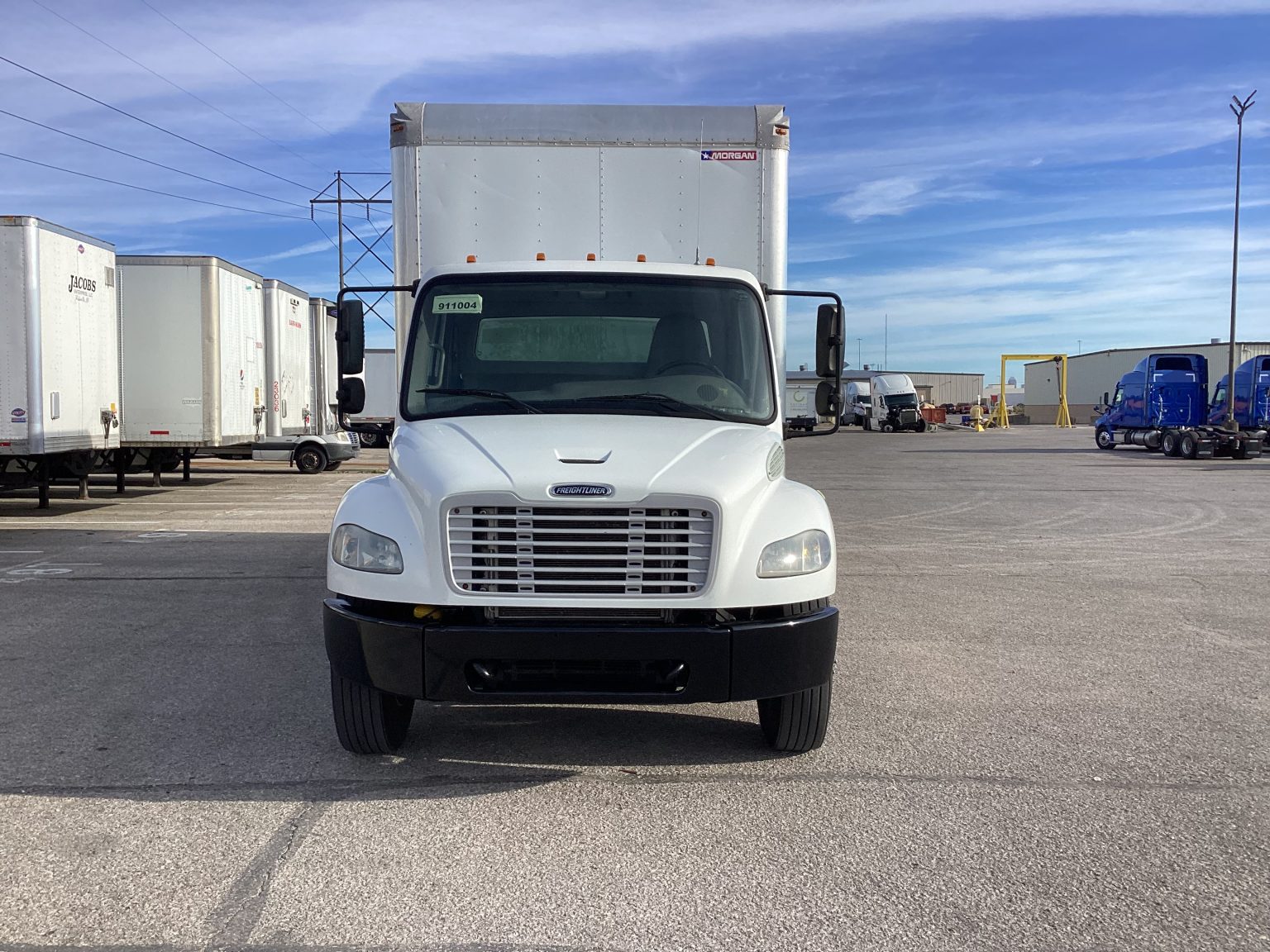 2018 Freightliner M2106 - Truck Country