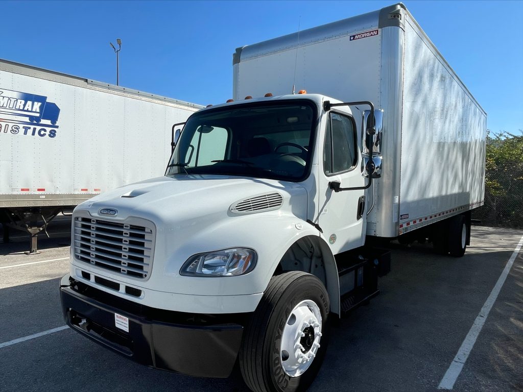 2022 Freightliner M2 106 - Truck Country