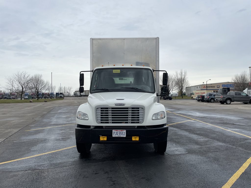 2015 Freightliner M2 106 - Truck Country