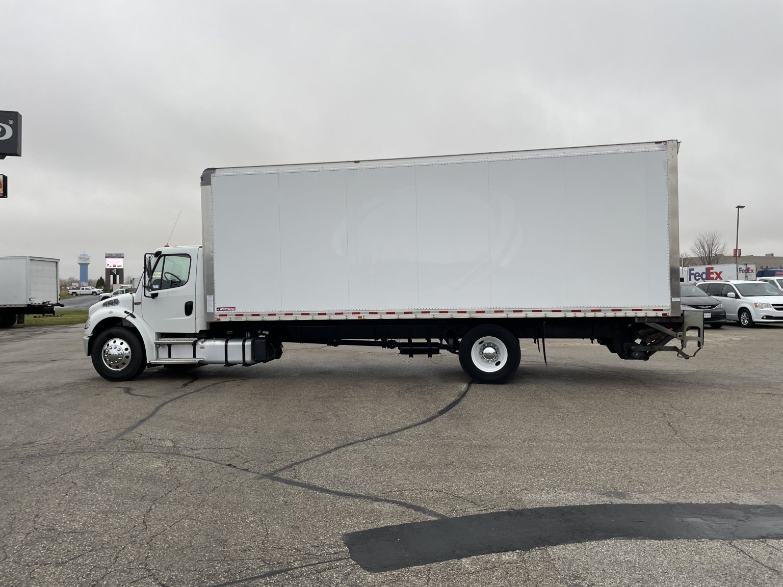 2019 Freightliner M2 106 - Truck Country