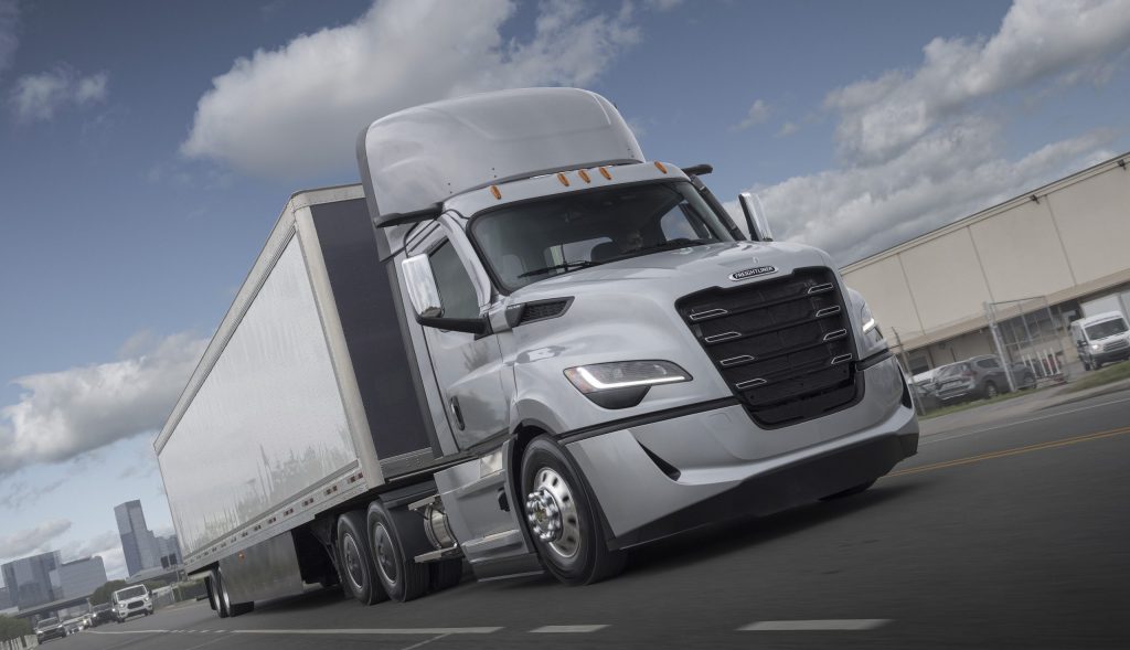 New Features of the 2025 5th Generation Cascadia by Freightliner | Truck Country - Stoops ...