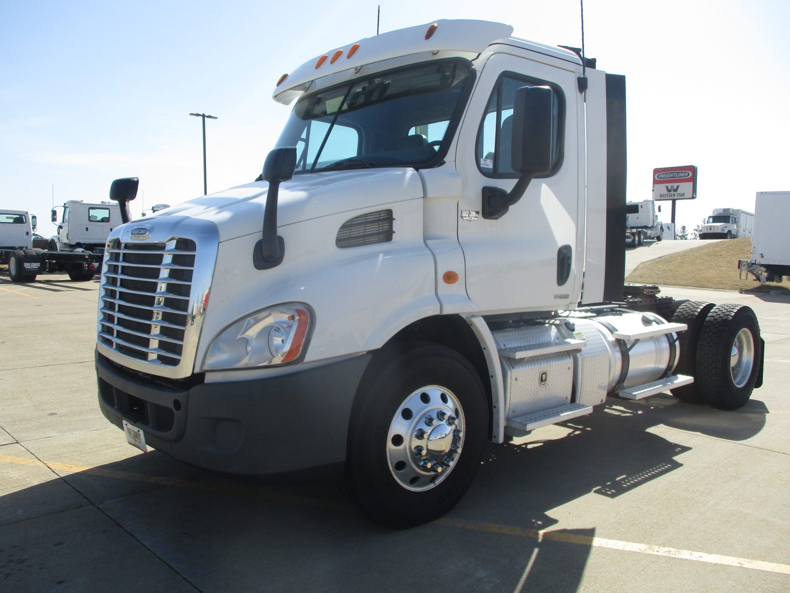 2014 Freightliner CA113 - Truck Country