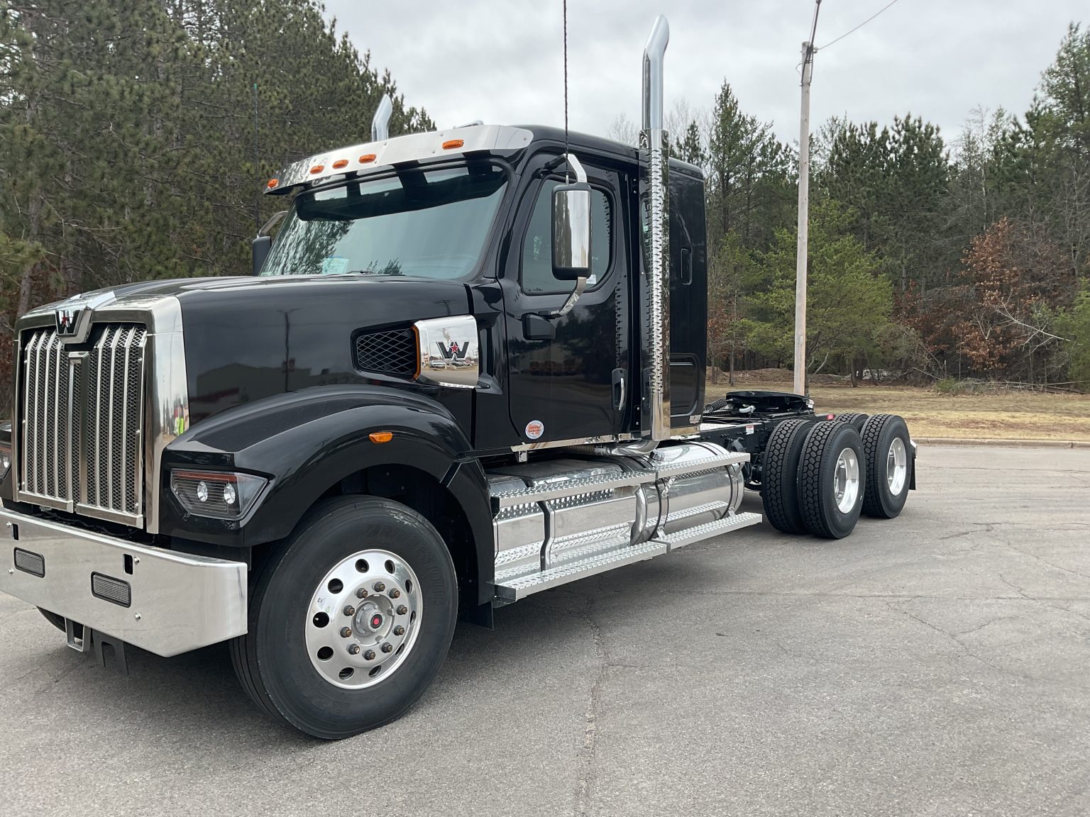 2025 Western Star 49X - Truck Country