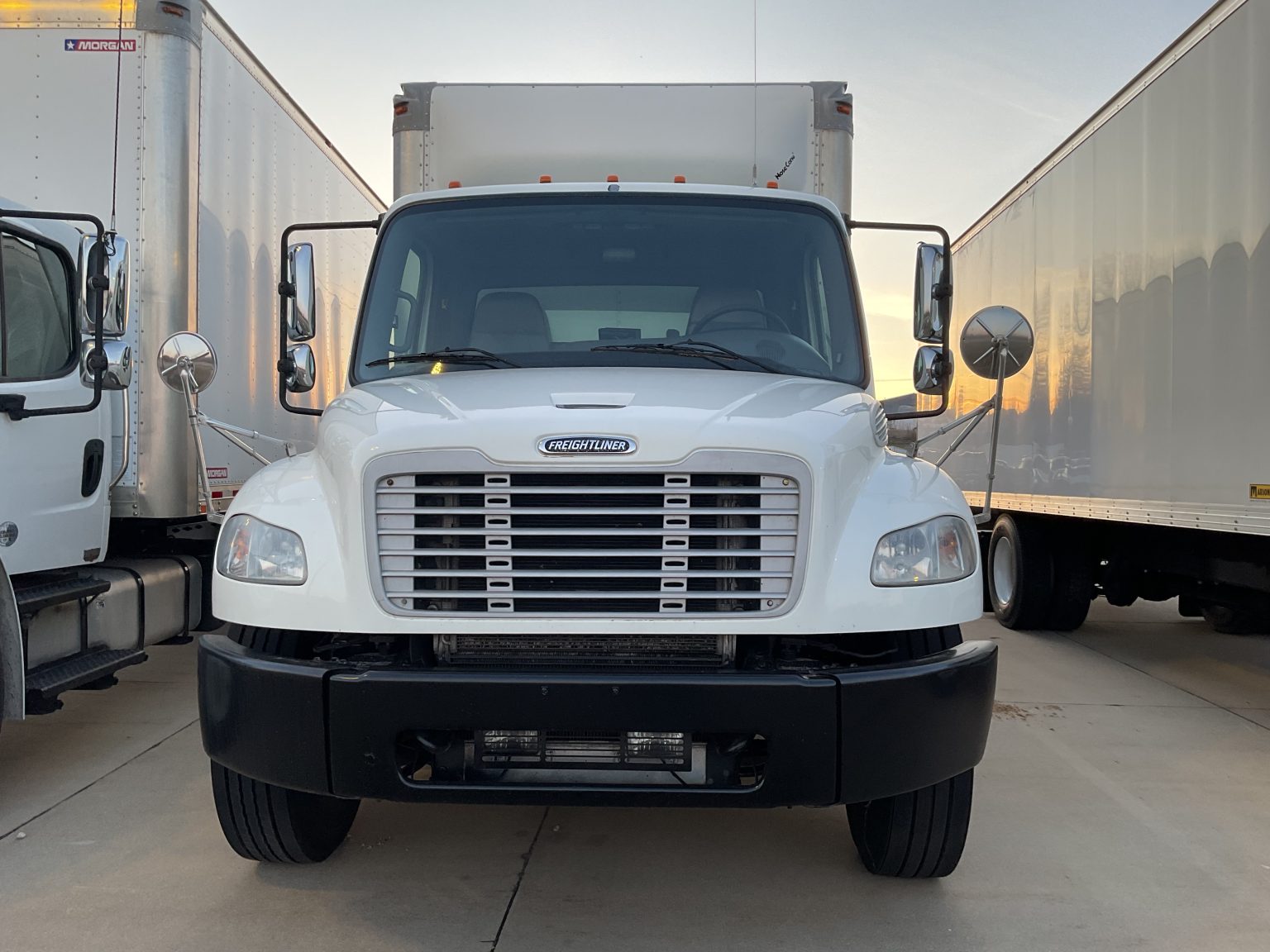 2016 Freightliner M2 106 - Truck Country