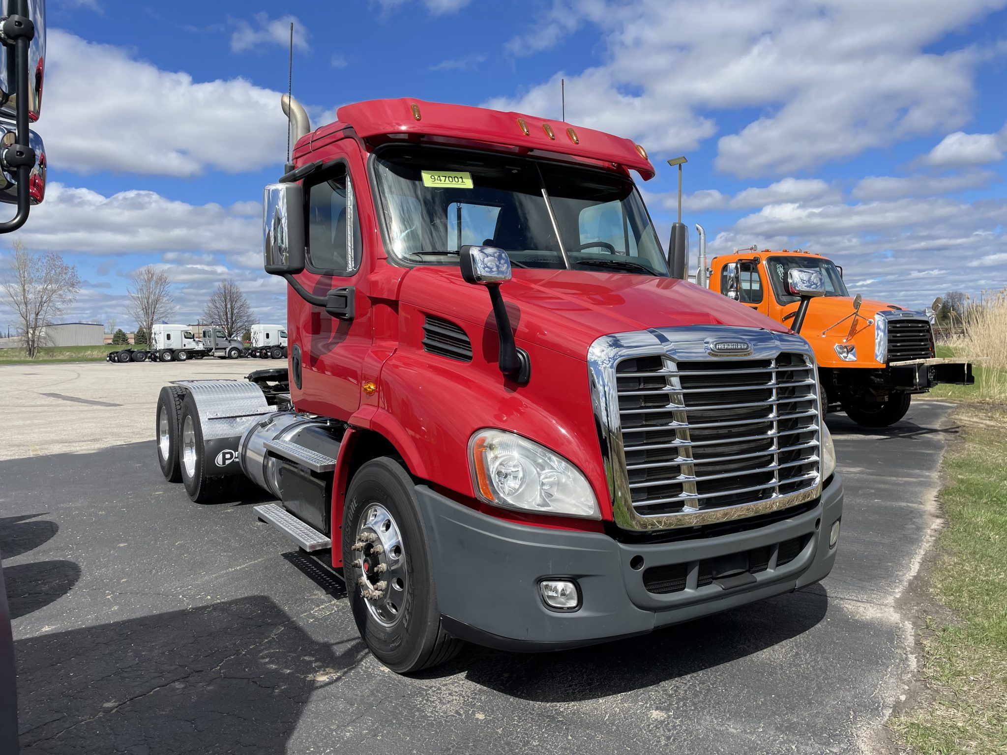 2017 Freightliner CA113 - Truck Country