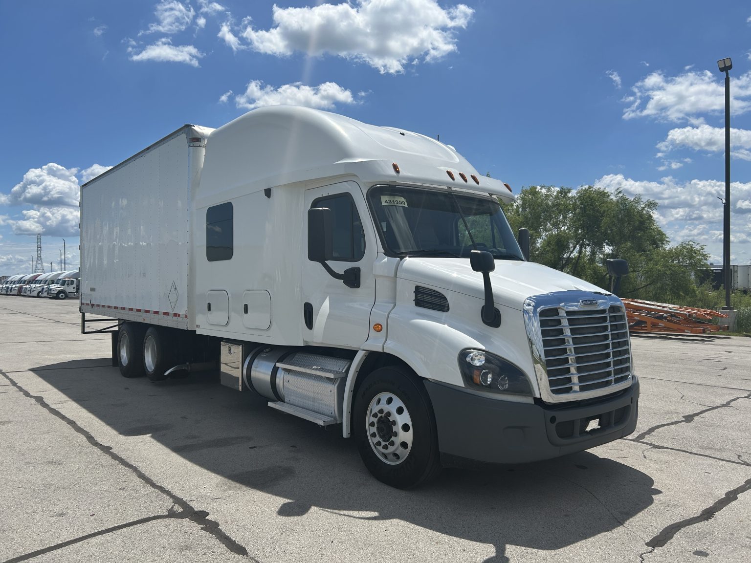 2016 Freightliner CA113 - Truck Country