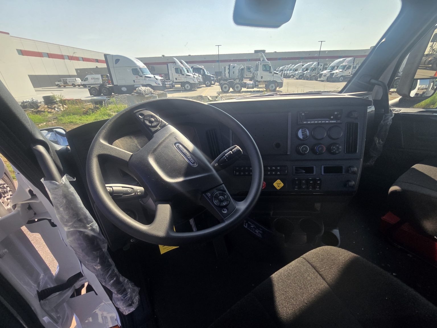 2026 Freightliner PE116DC - Truck Country