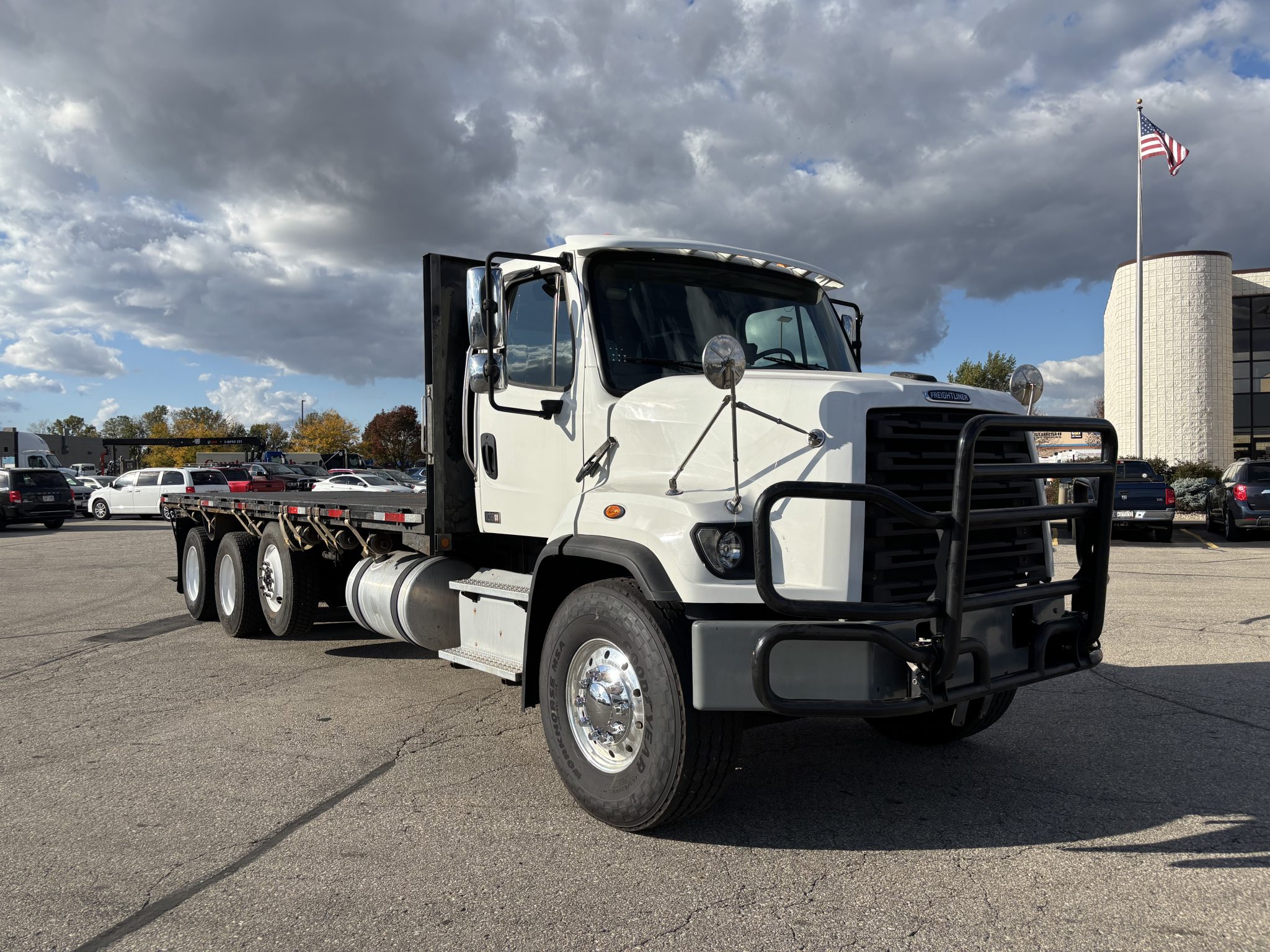 2016 Freightliner 108SD - Truck Country