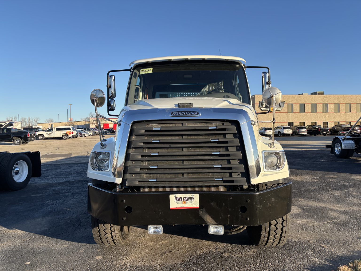 2018 Freightliner 114SD - Truck Country